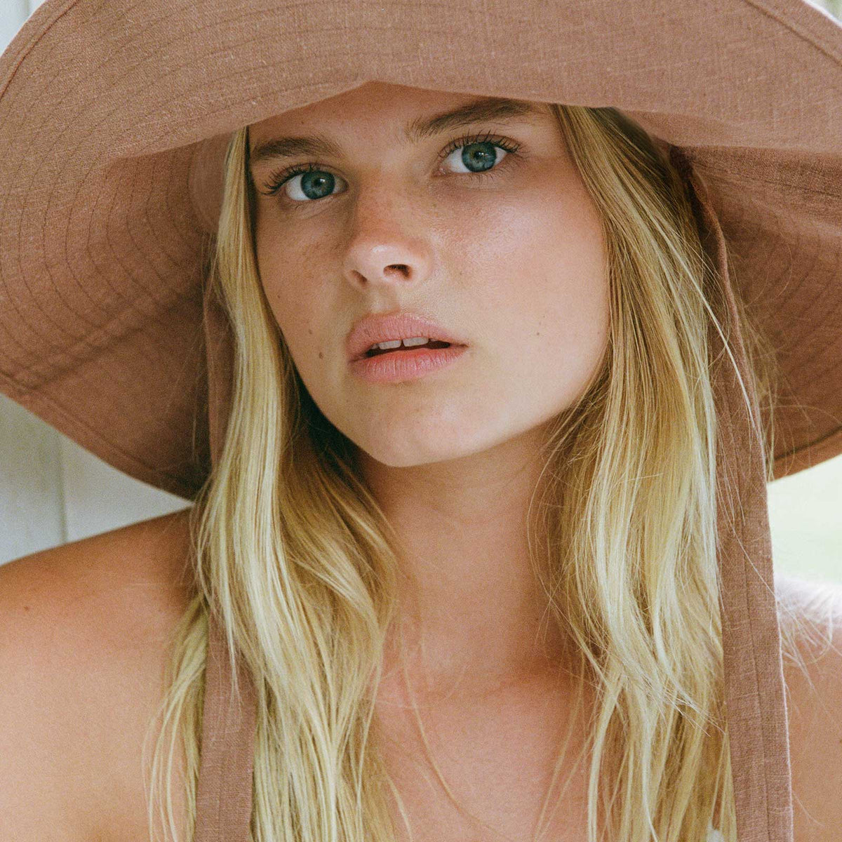 Summer Bucket - Linen Bucket Hat in Orange | Lack of Color [US]